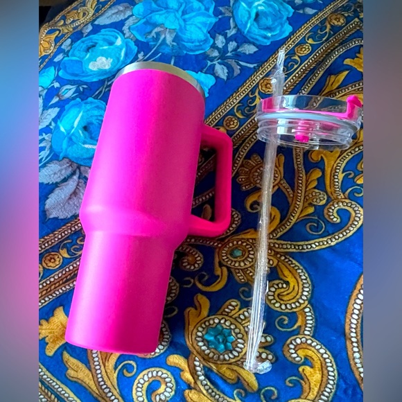 unbranded | Other | Nwot H2o Hot Cold Tumbler 32 Oz Barbie Core W Straw ...